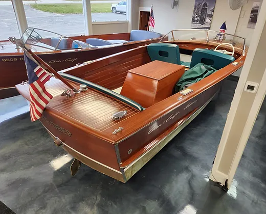 1955 22' Chris Craft Holiday | Classic Boat Collective
