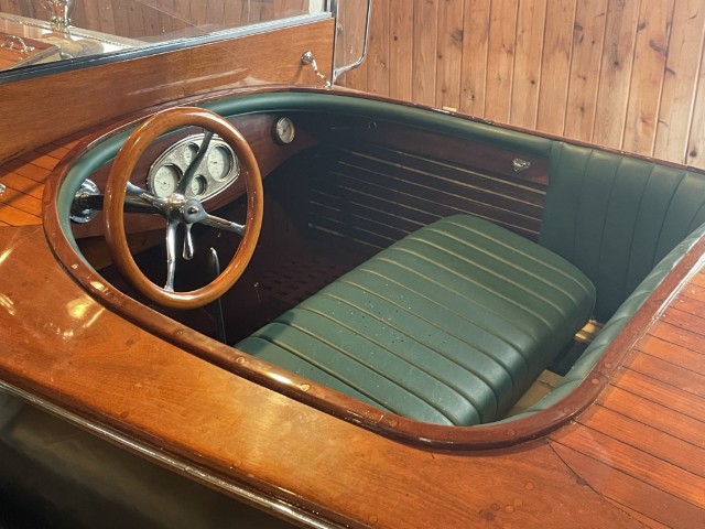1919 22' Clive Brown Gentleman's Racer | Classic Boat Collective